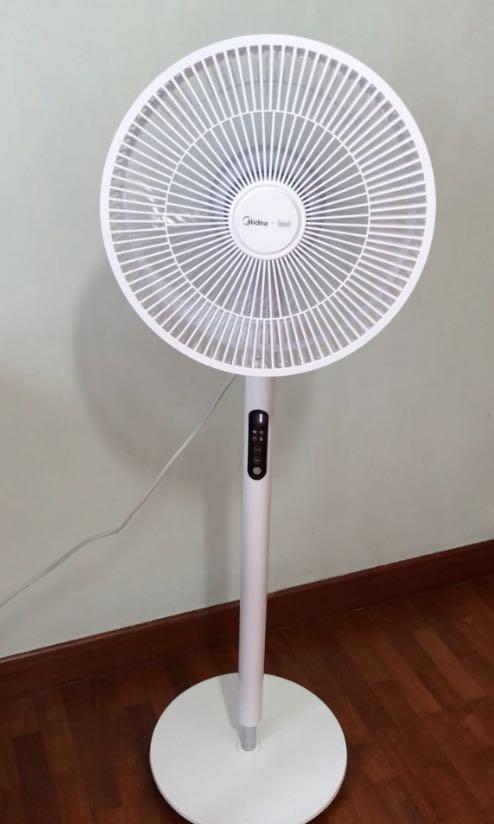 Midea Smart Floor Fan, Furniture & Home Living, Lighting & Fans, Fans ...