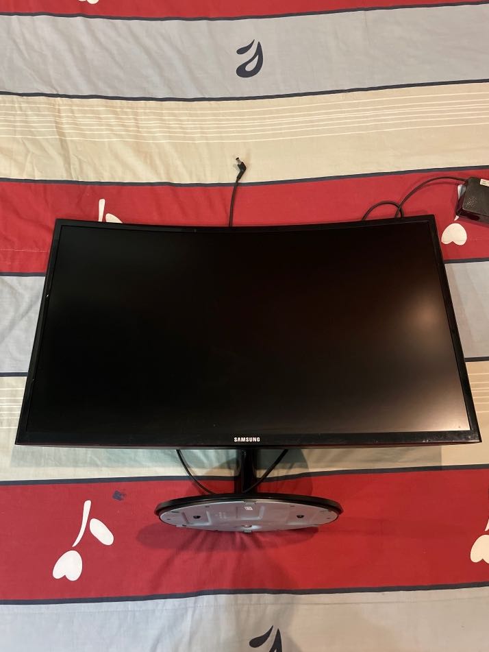Samsung 27” Curved Monitor - LC27F390, Computers & Tech, Parts ...