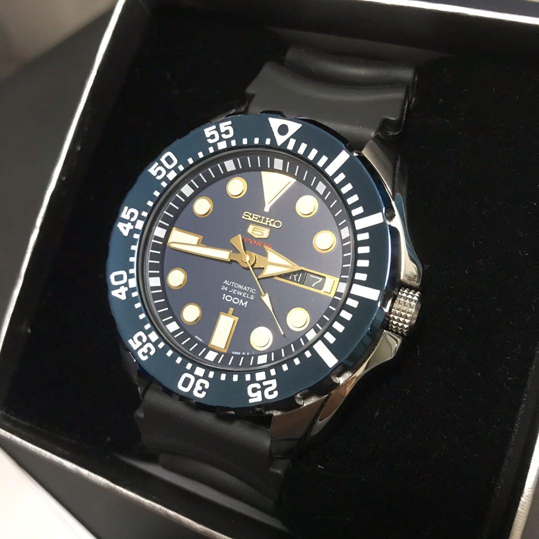 Seiko Mini Monster SRP605, Men's Fashion, Watches & Accessories ...