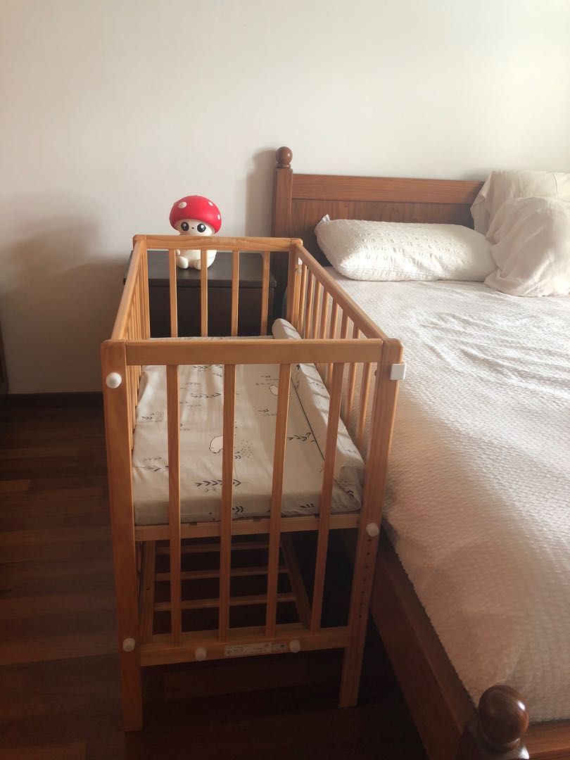 Soinel + Long baby cot from Yamatoya, Babies & Kids, Baby Nursery ...