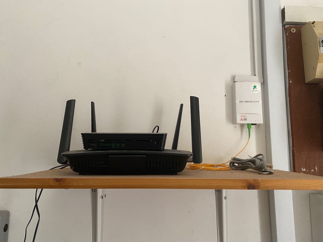 Wifi modem, Computers & Tech, Parts & Accessories, Networking on Carousell