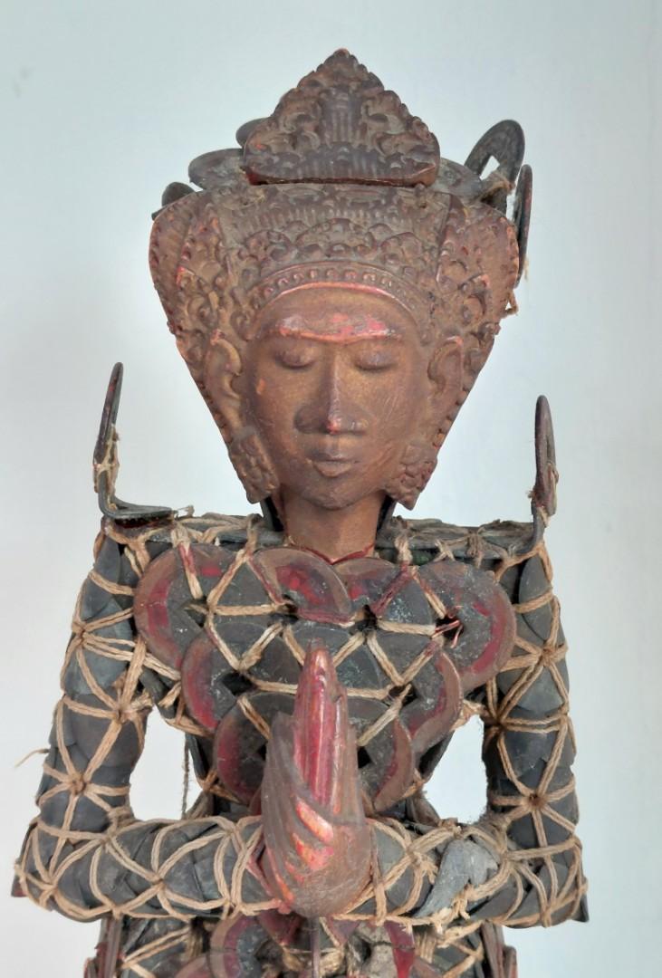 An old Balinese Chinese coins statue, Hobbies & Toys, Memorabilia ...