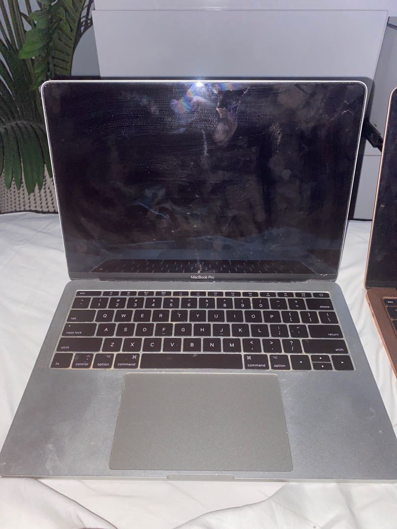 Apple Macbook Old Laptop, Computers & Tech, Parts & Accessories ...