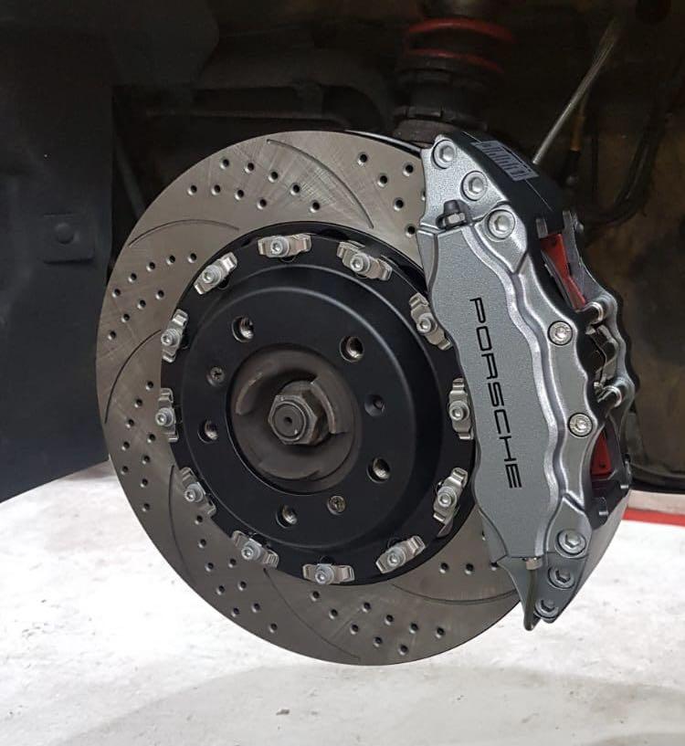 Custom Big Brake Kit by Avantage VAG, Car Accessories, Car Workshops ...