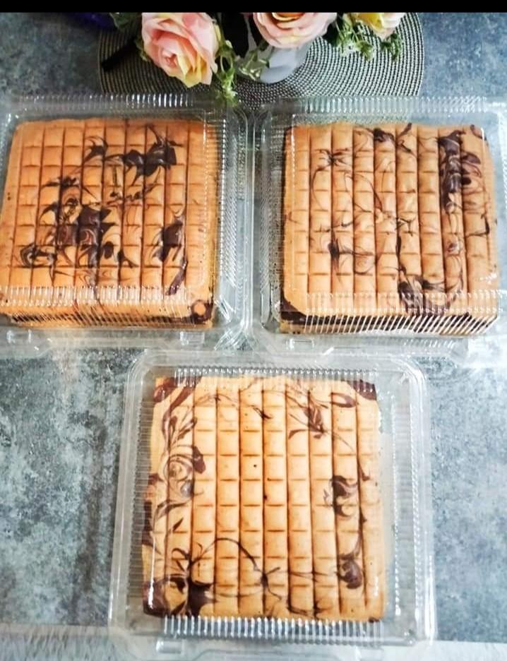 Halal Marble cake, Food & Drinks, Homemade Bakes on Carousell