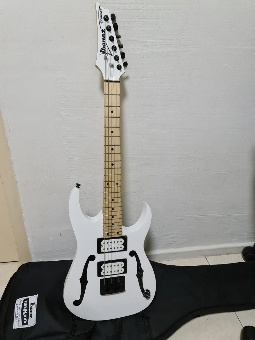 Ibanez mikro PGM, Hobbies & Toys, Music & Media, Musical Instruments on ...