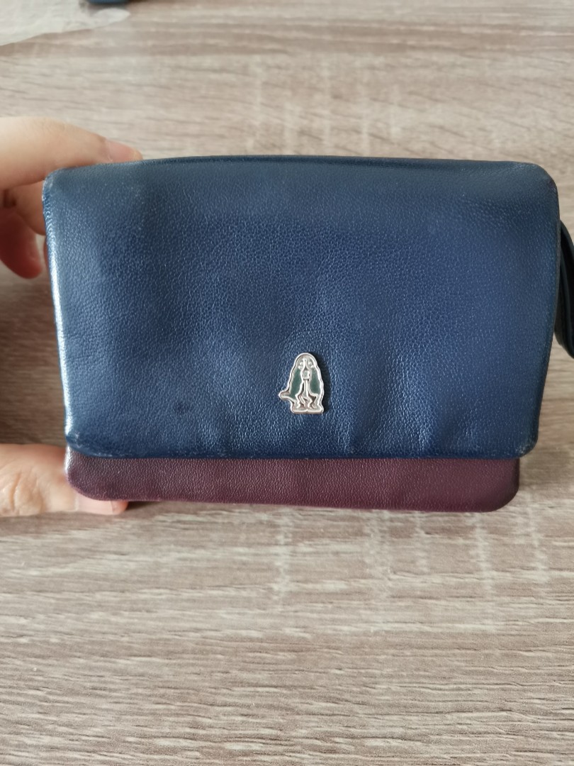 Leather Hush Puppies Trifold Wallet, Women's Fashion, Bags & Wallets ...