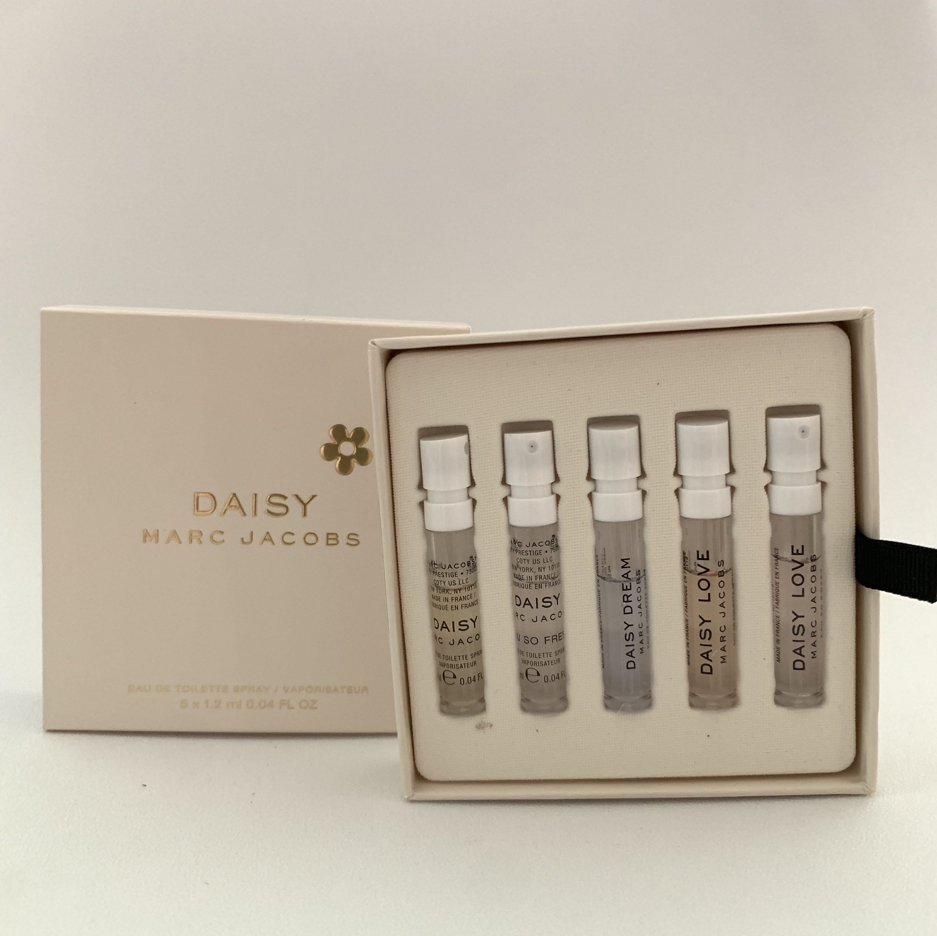 Marc Jacobs Daisy perfume sample 5x1.2ml, Beauty & Personal Care ...