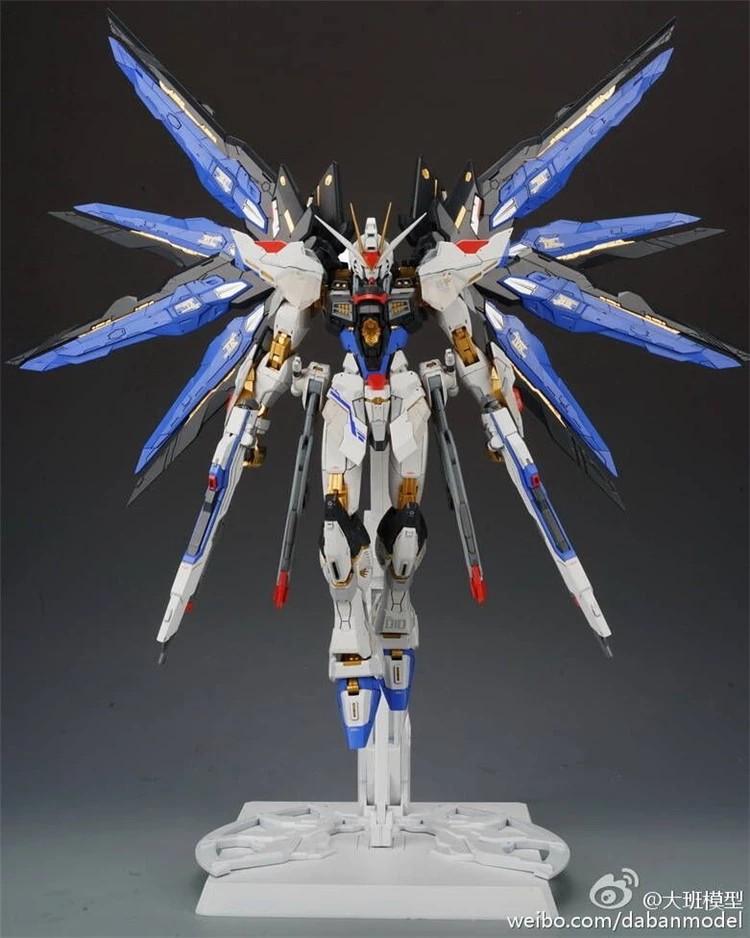 [Pre-order] Daban MG 1/100 Gundam Strike Freedom MB 8802, Hobbies ...