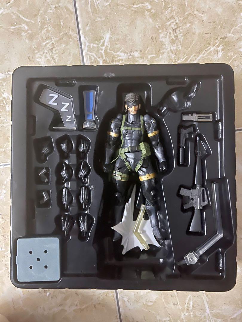 Revoltech Metal Gear Solid Snake, Hobbies & Toys, Collectibles ...