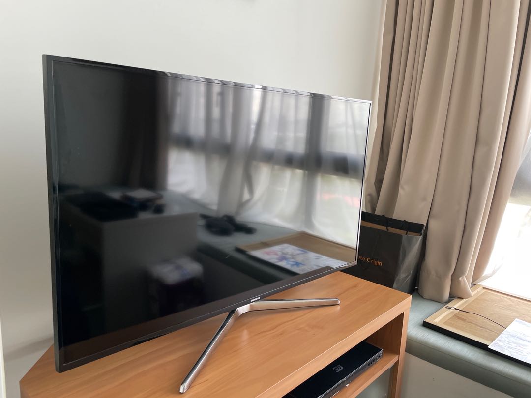 Samsung 40 inch Smart TV, TV & Home Appliances, TV & Entertainment, TV ...