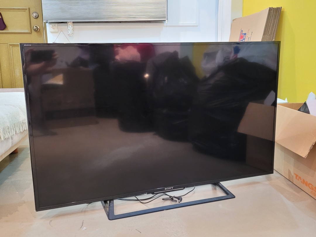 SONY TV 48 inch At Only 249 TV Home Appliances TV Entertainment sony-tv-48-inch-at-only-249-tv-home-appliances-tv-entertainment