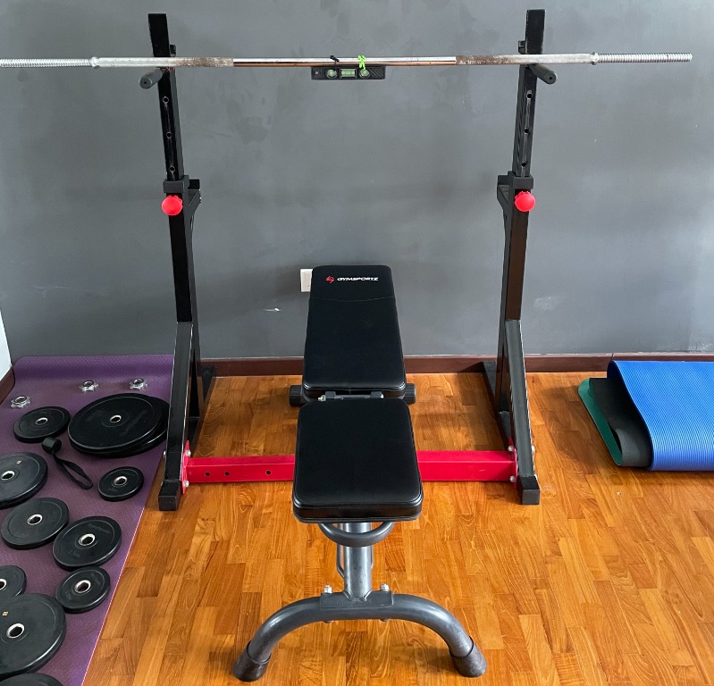 Space saving gym with wide selection of weight plates!, Sports ...