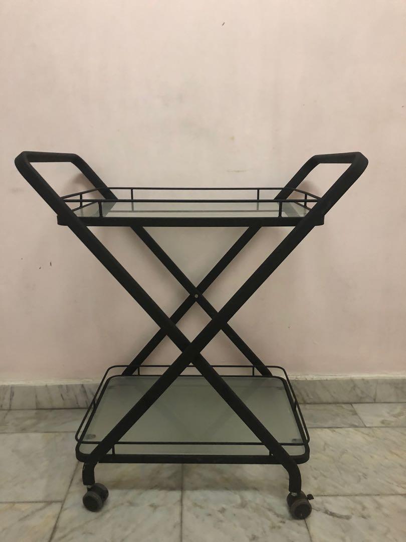 4 castor wheels with individual locking device. Steel frame, with glass ...