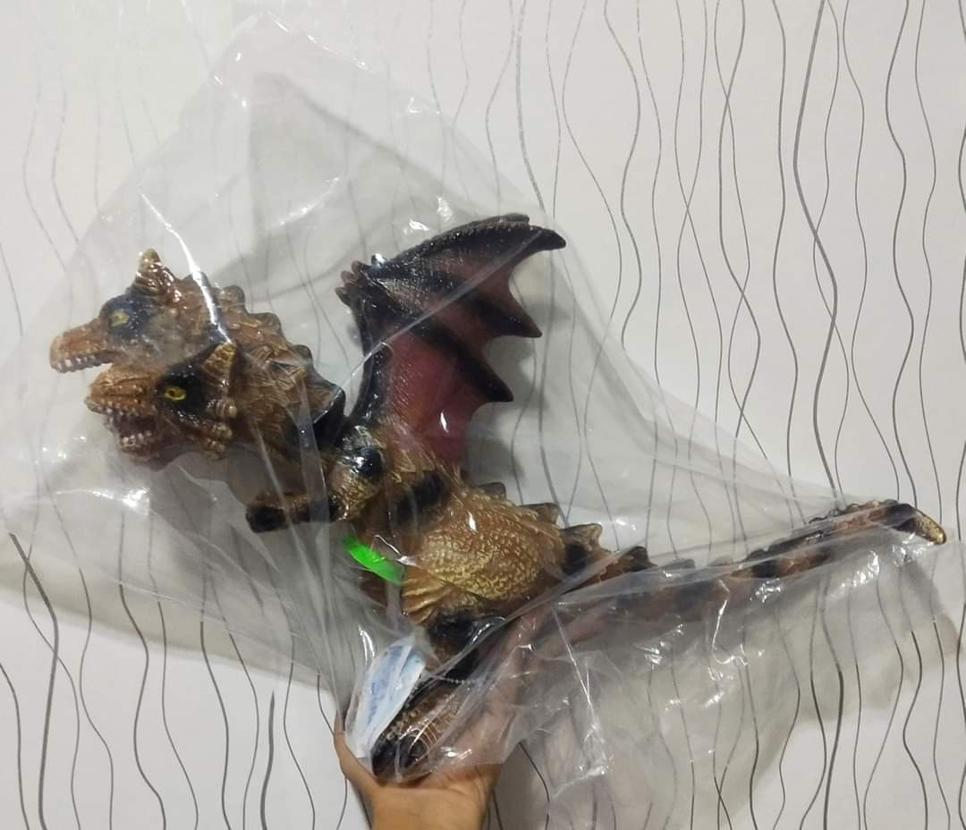 Dragon with Light and sound, Hobbies & Toys, Toys & Games on Carousell