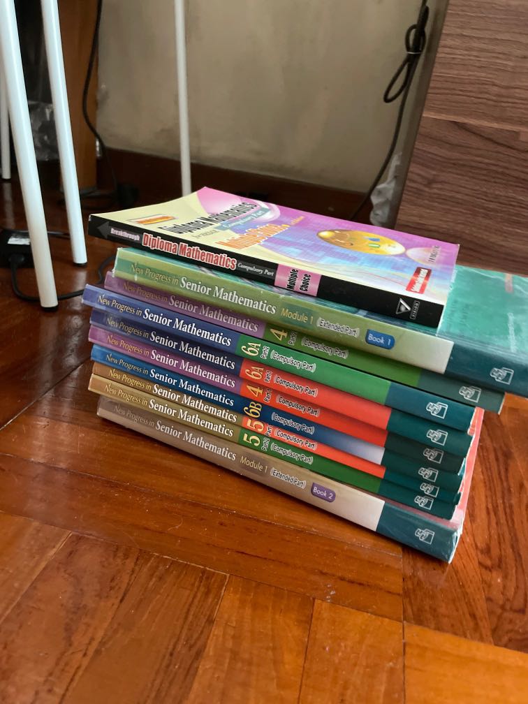 Hkdse math + m1 textbooks, 興趣及遊戲, 書本 & 文具, 教科書 - Carousell