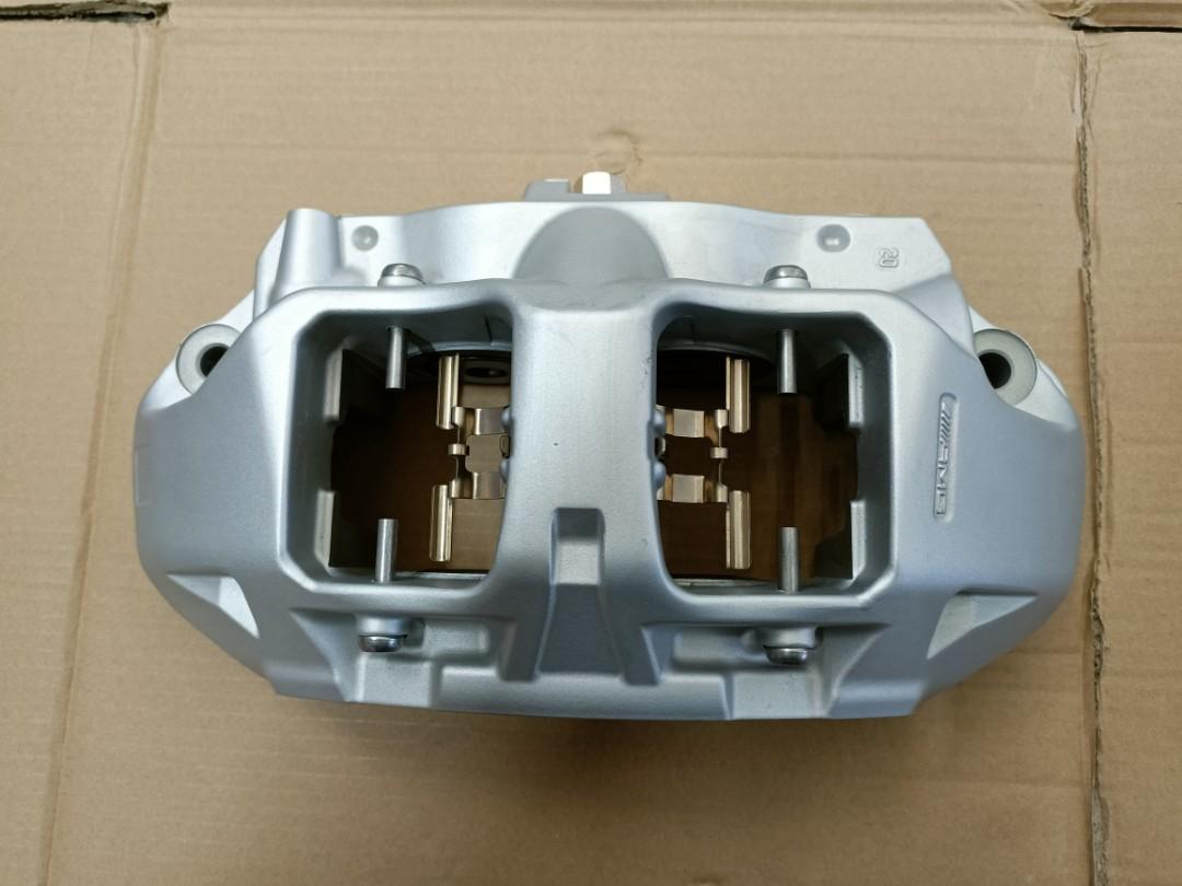 Mercedes A35 AMG Front Brake Kit For W177 , C118 , GLA , GLB on Carousell