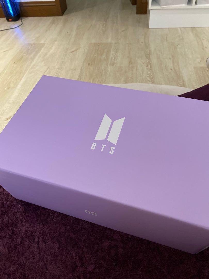 (ON HAND) BTS MERCH BOX 2 PICNIC BOX OFFICIAL, Hobbies & Toys ...