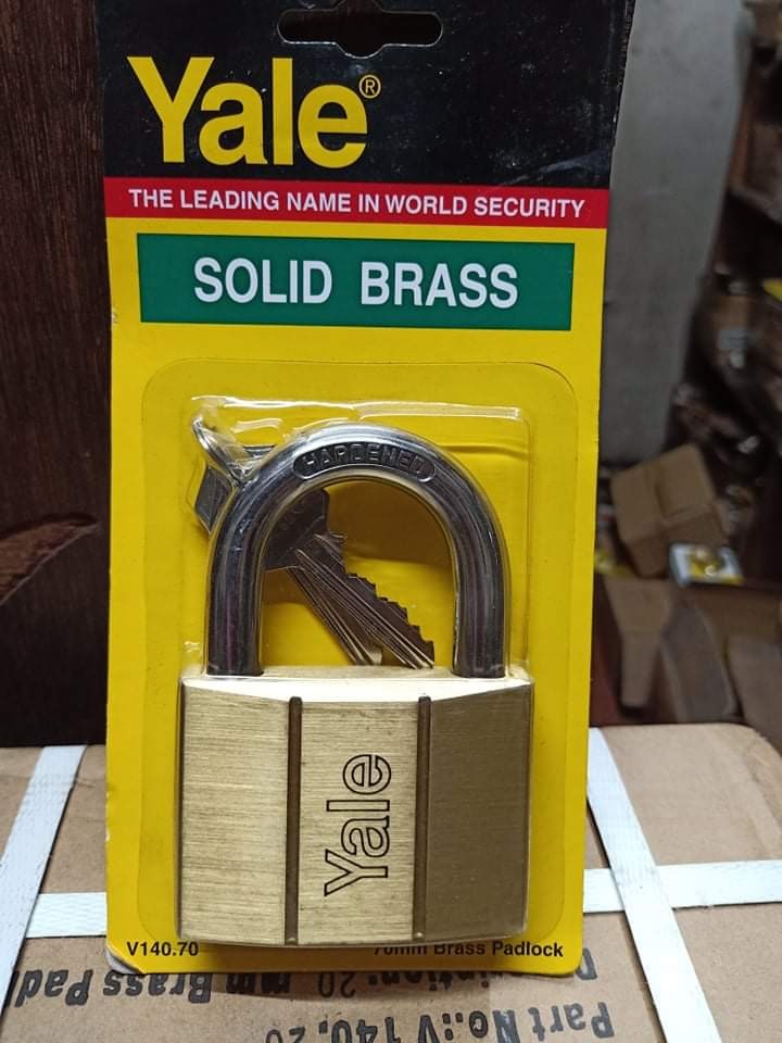 Original Yale Padlock V140.70 70mm, Furniture & Home Living, Security ...