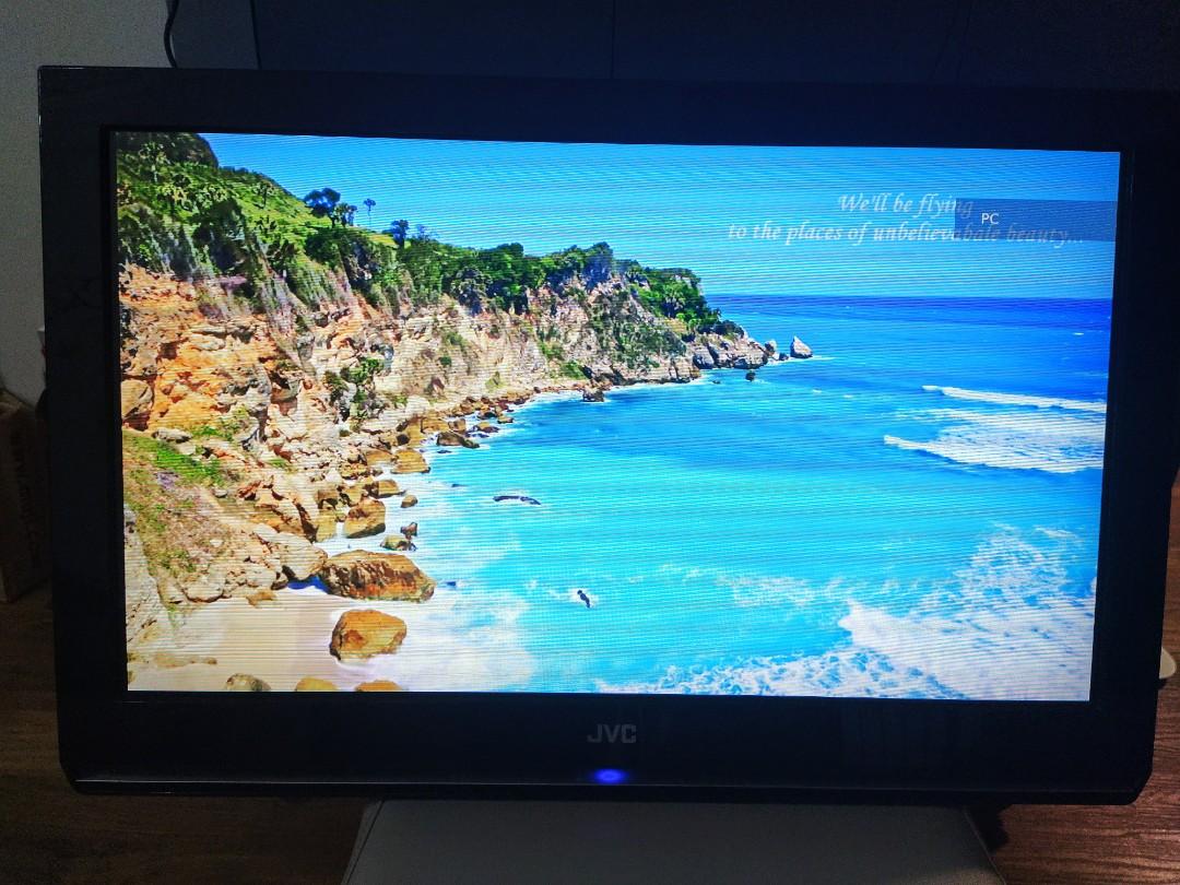 32 inch JVC LCD TV with strong wall swivel bracket, TV & Home ...