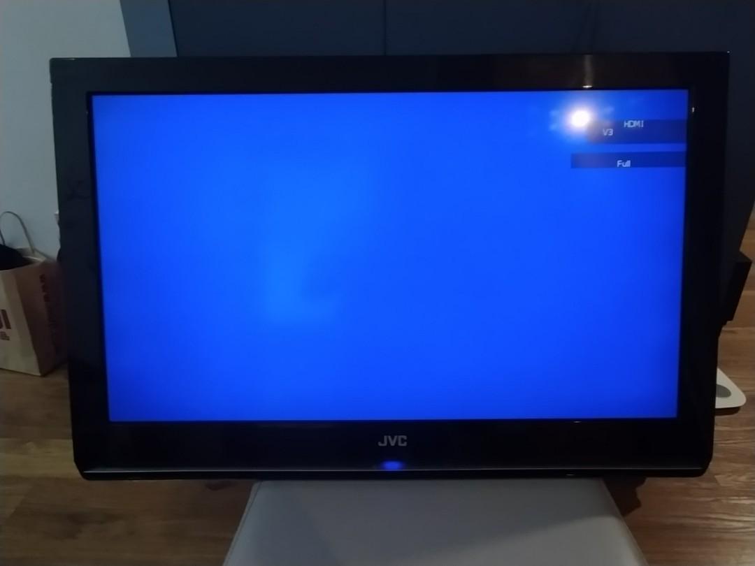 32 inch JVC LCD TV with strong wall swivel bracket, TV & Home ...