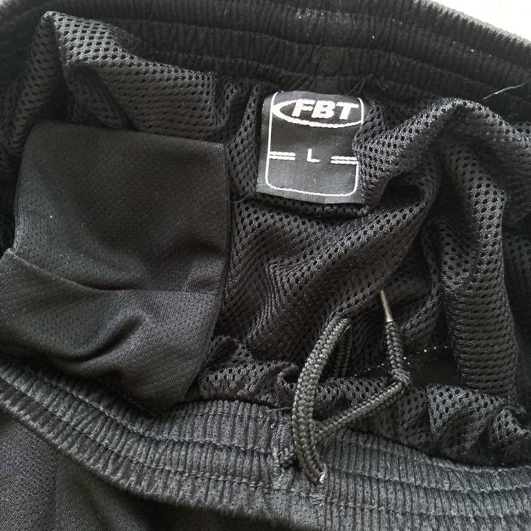 FBT Black Curve Cut Running Shorts L, Men's Fashion, Activewear on ...