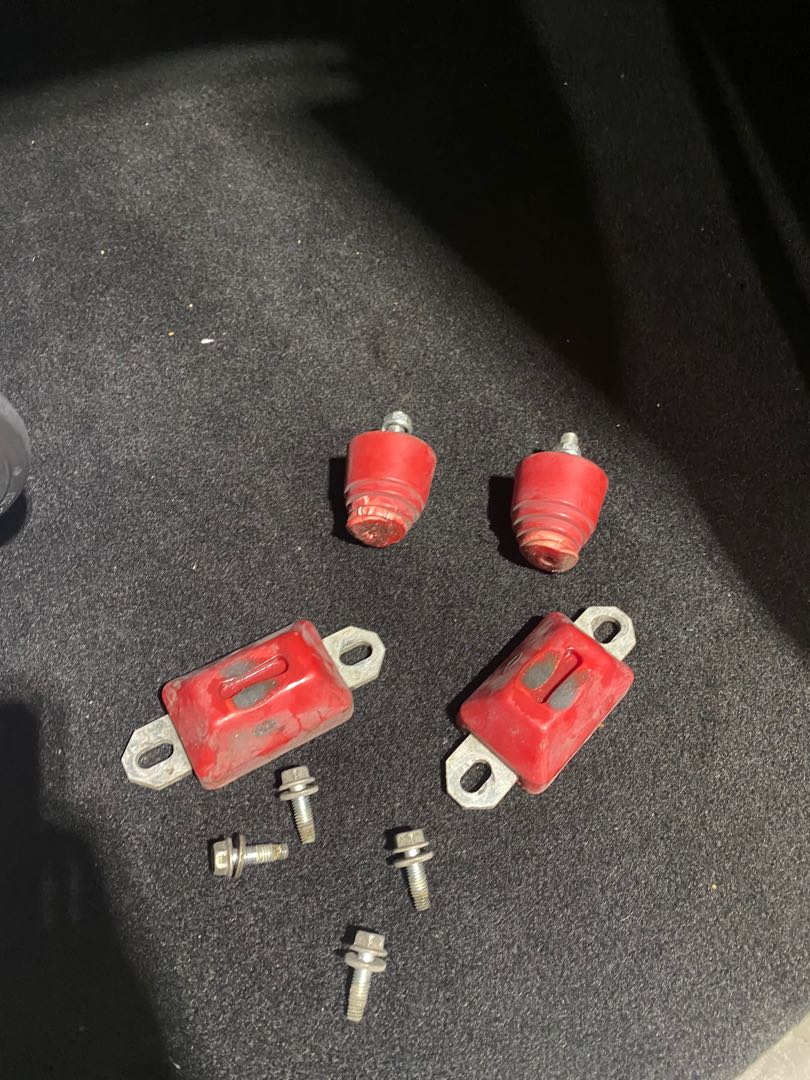 Hiace lowering kit stopper, Car Accessories, Accessories on Carousell