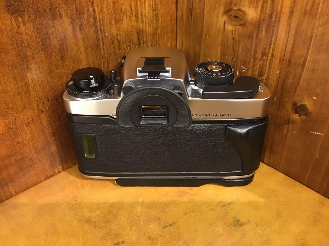 Leica R6 with Vertical Grip(1775995), Photography, Cameras on Carousell
