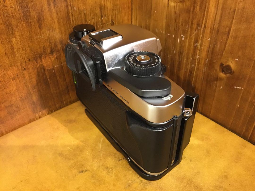 Leica R6 with Vertical Grip(1775995), Photography, Cameras on Carousell