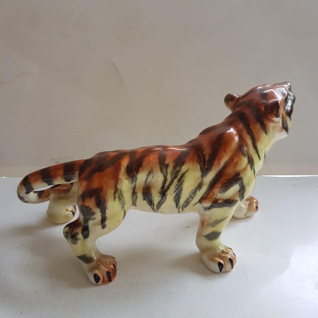 Vintage porcelain tiger figure figurine, Furniture & Home Living, Home ...