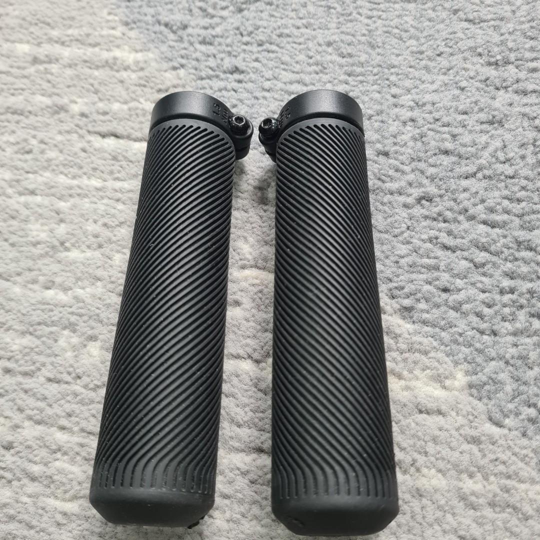 Brompton Hand Grip original, Sports Equipment, Bicycles & Parts, Parts ...
