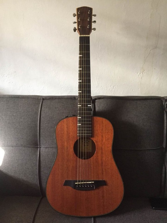 DnD Baby Django (USED), Hobbies & Toys, Music & Media, Musical ...