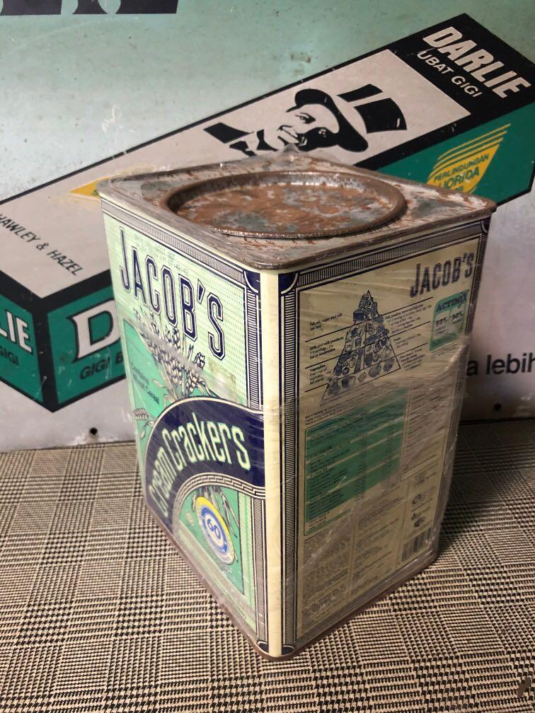 Jacob Cream Crackers Tin, Food & Drinks, Alcoholic Beverages on Carousell