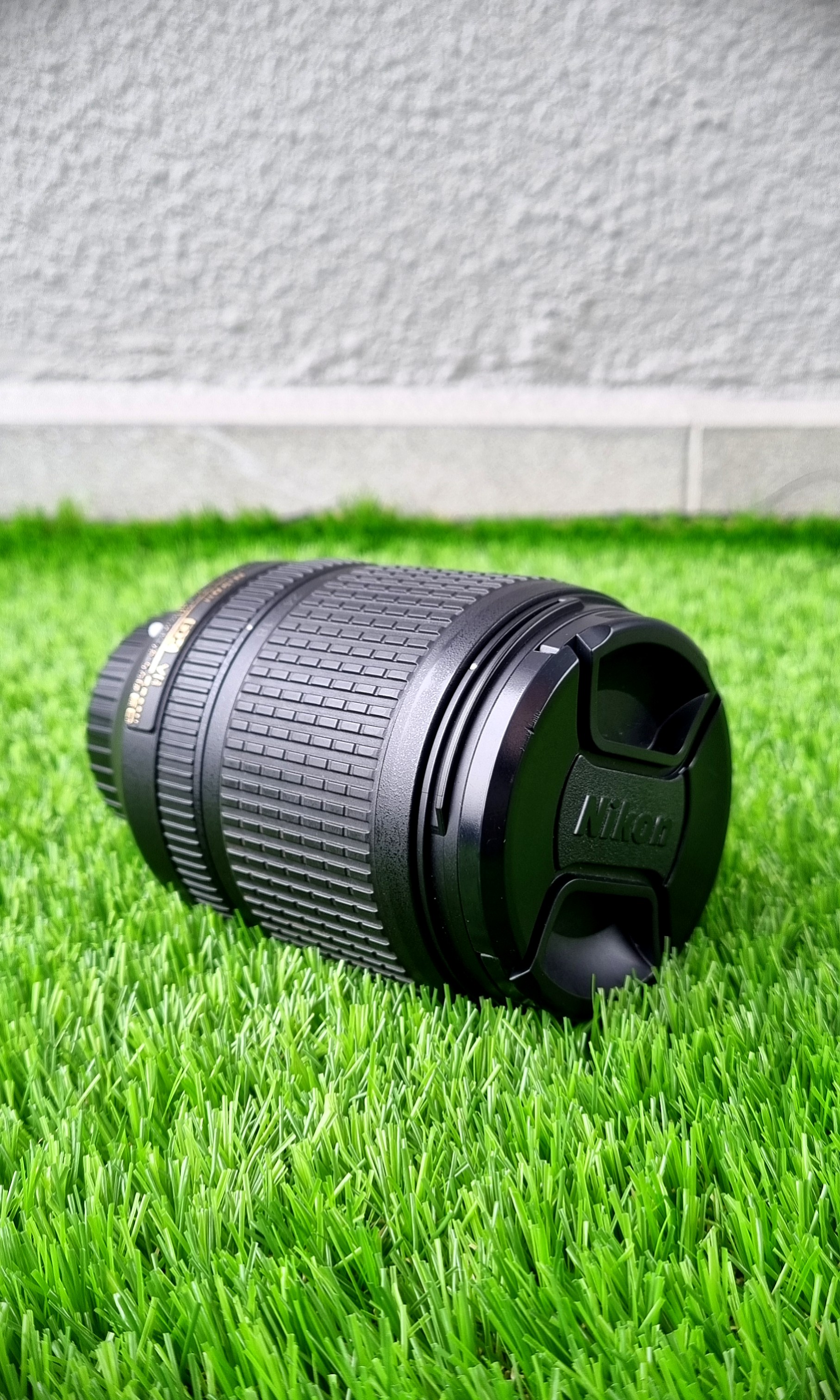 Nikon 18-140mm Fmount lens, Photography, Lens & Kits on Carousell
