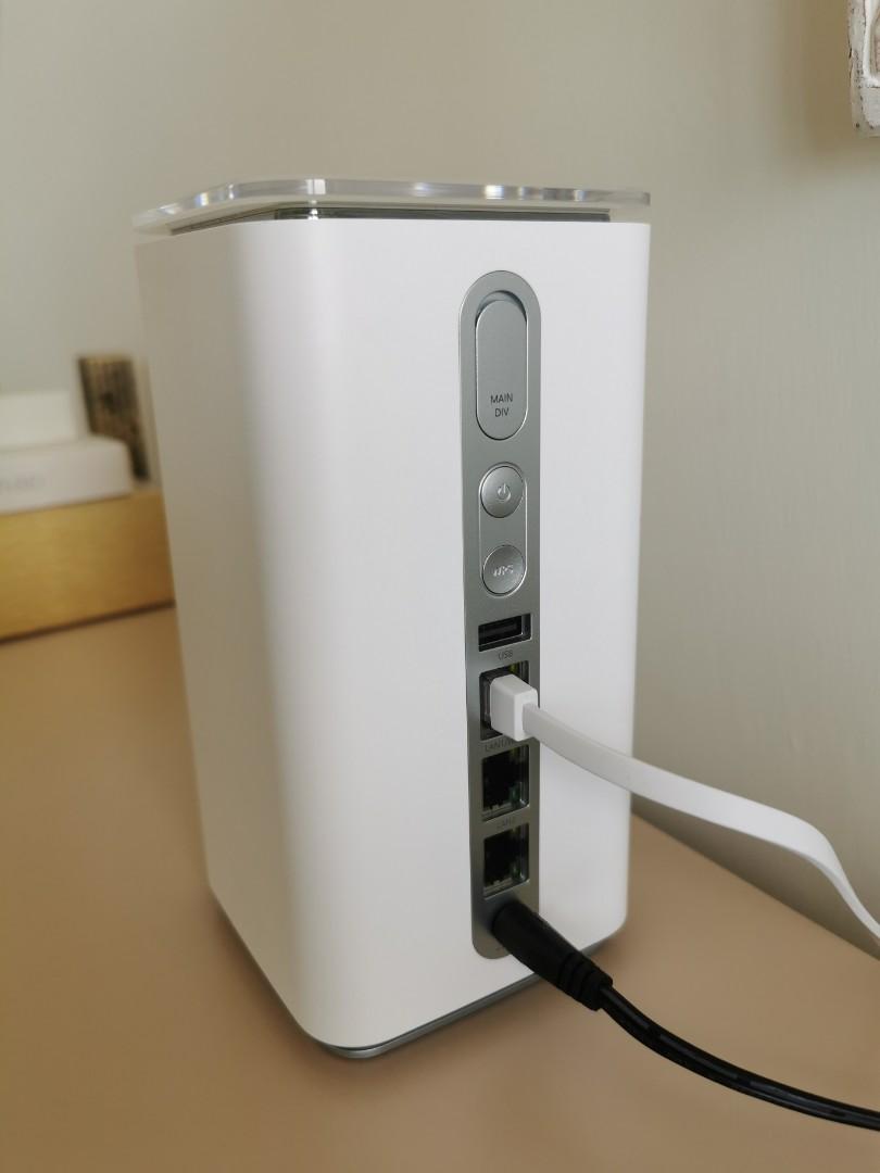 OPPO 5G CPE T1 Router 90% New 九乘新有盒有單, 電腦＆科技, 電腦周邊及配件, Wifi及上網相關產品 ...