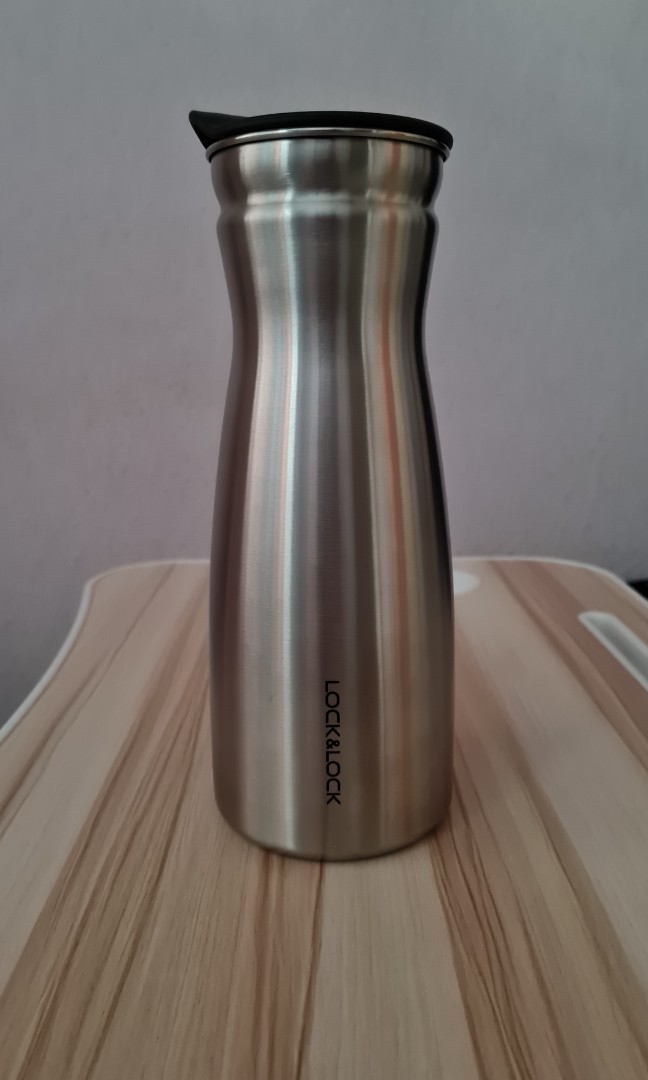 Original Lock&Lock water pitcher 1.1l (used), Furniture & Home Living ...
