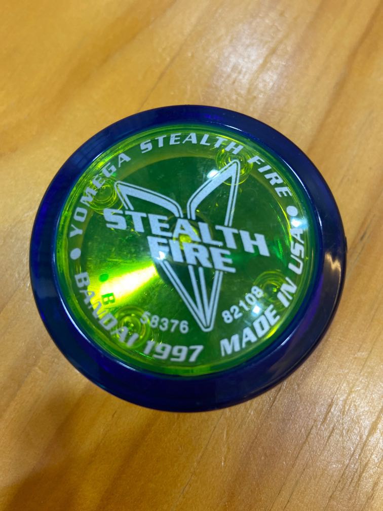 Stealth fire Yomega yoyo, Hobbies & Toys, Toys & Games on Carousell