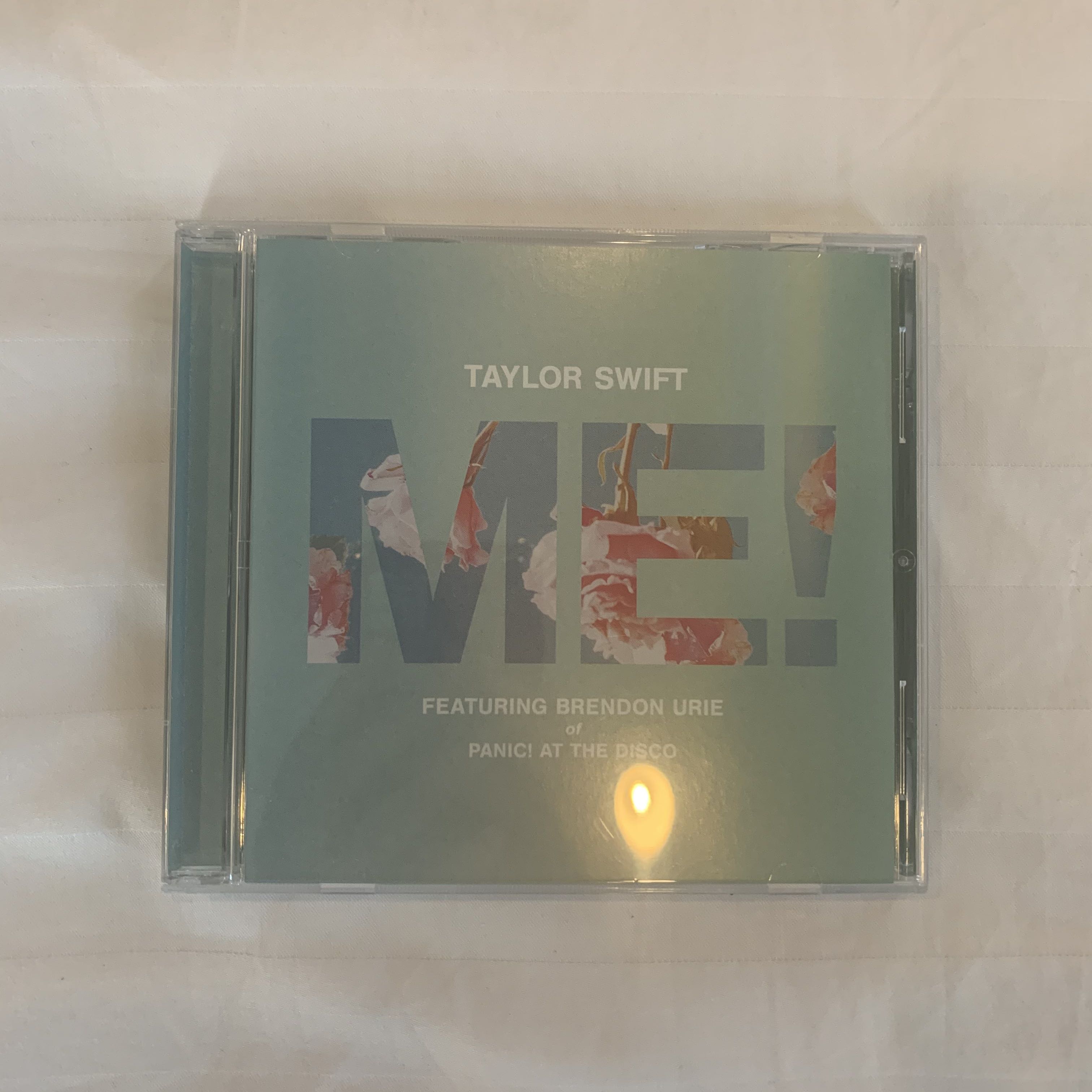 taylor swift "ME!" CD Album, Hobbies & Toys, Music & Media, CDs & DVDs ...
