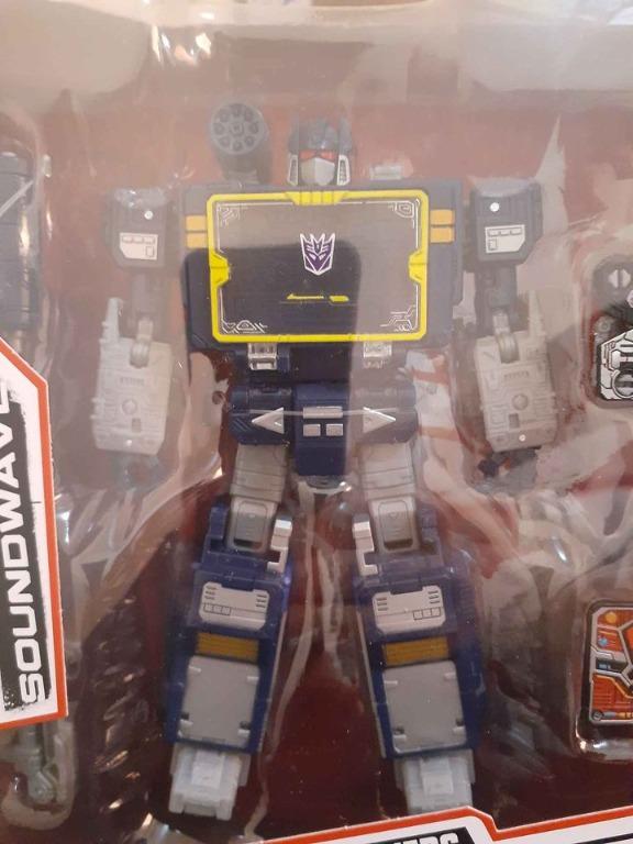 Transformers WFC Netflix Soundwave, Hobbies & Toys, Toys & Games on ...