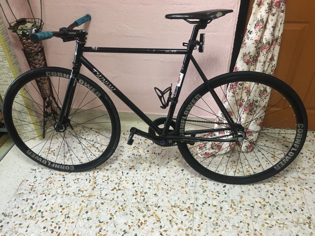 Tsunami snm 4130(full bike), Sports Equipment, Bicycles & Parts ...