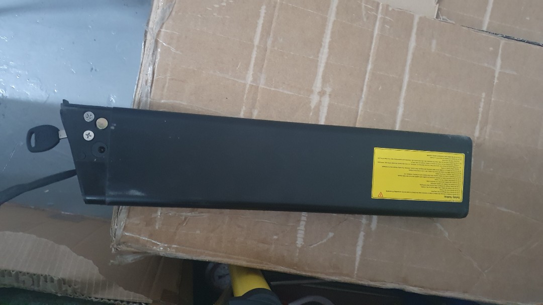 Zebra ebike 10ah Battery (2nd hand), Sports Equipment, PMDs, E-Scooters ...