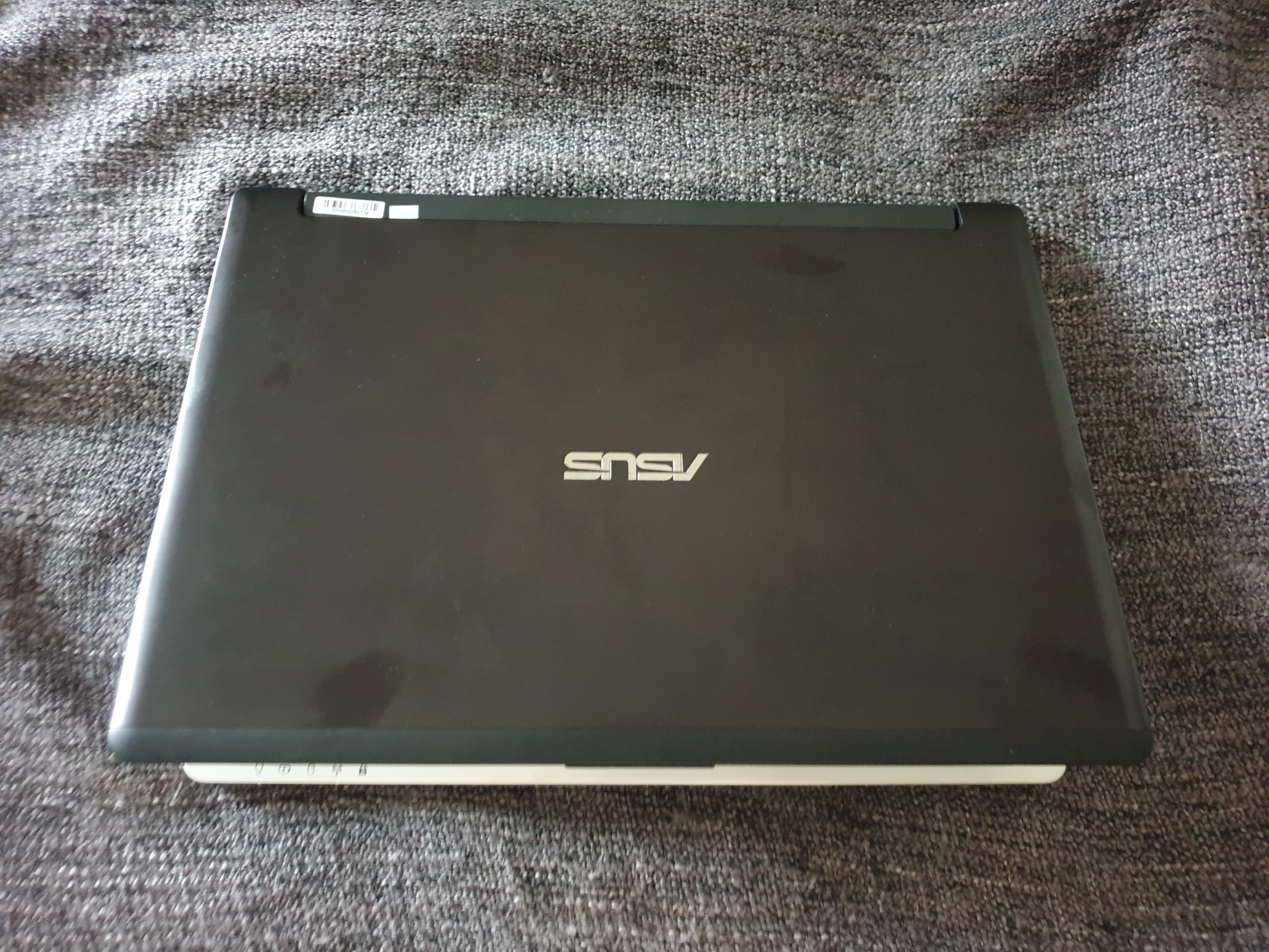Asus A46C / i5 - 1.80 GHz/ 8GB / SSD 256 / GEFORCE 740M, Elektronik ...