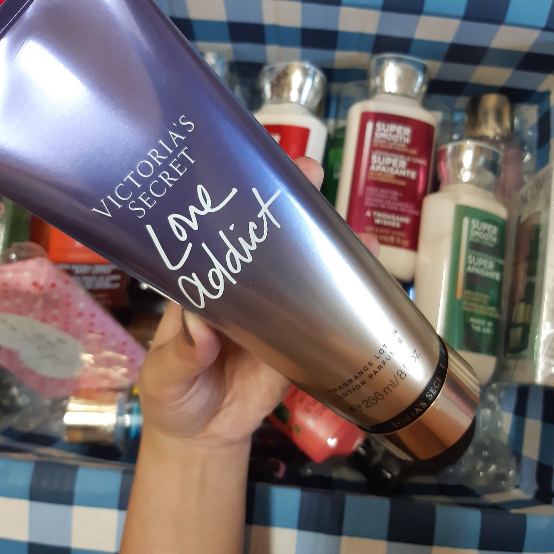 Auth VICTORIA's SECRET fragrance lotion, Beauty & Personal Care, Bath ...