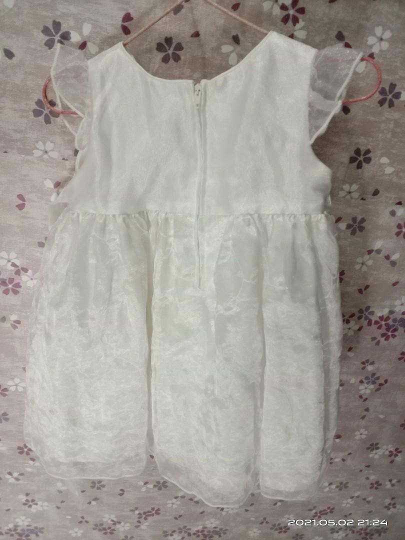Baju Dress Baby Putih, Babies & Kids, Babies & Kids Fashion on Carousell
