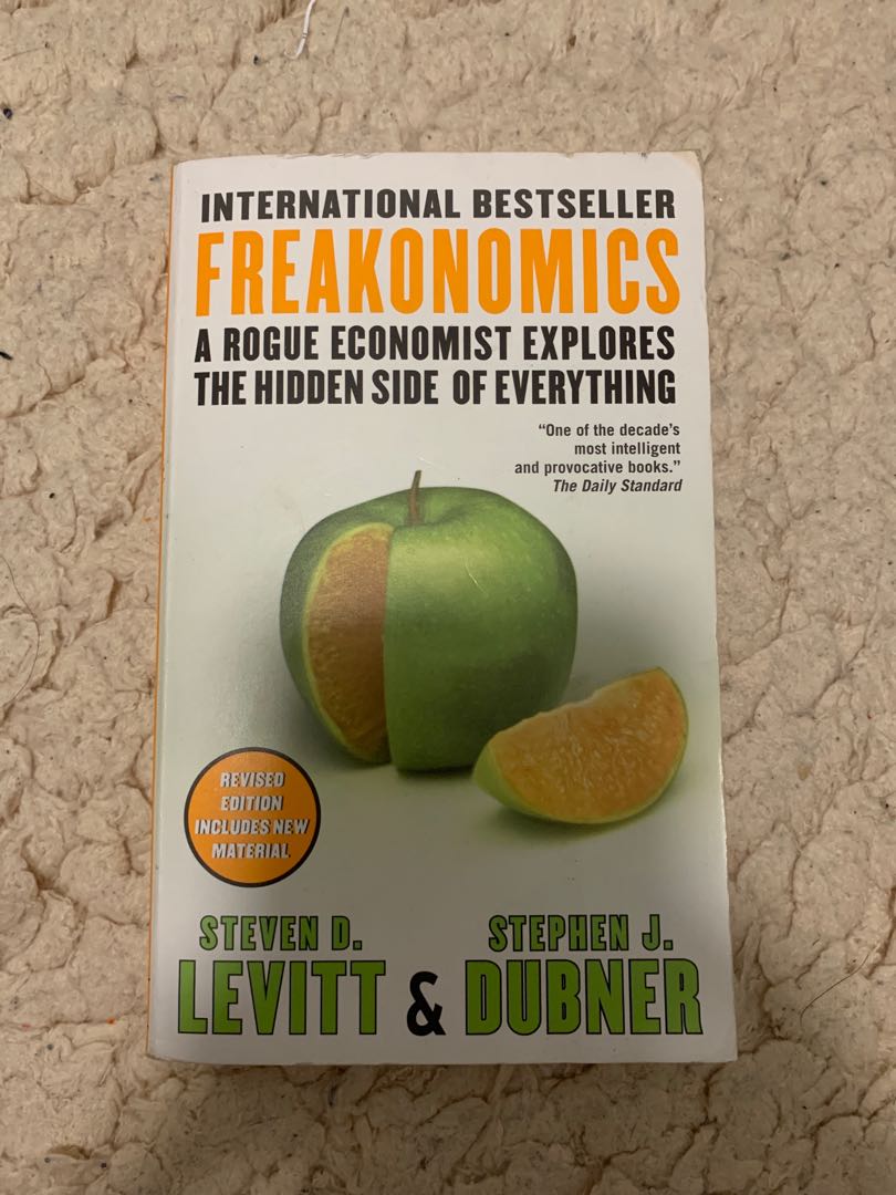Book: Freakonomics - Steven D. Levitt, Hobbies & Toys, Books ...