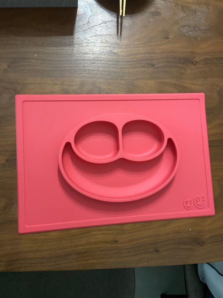 Ezpz fun kids eating mat, Babies & Kids, Nursing & Feeding, Weaning ...