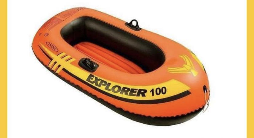 Intex Explorer 100 float with a pair oars, Sports Equipment, Sports ...