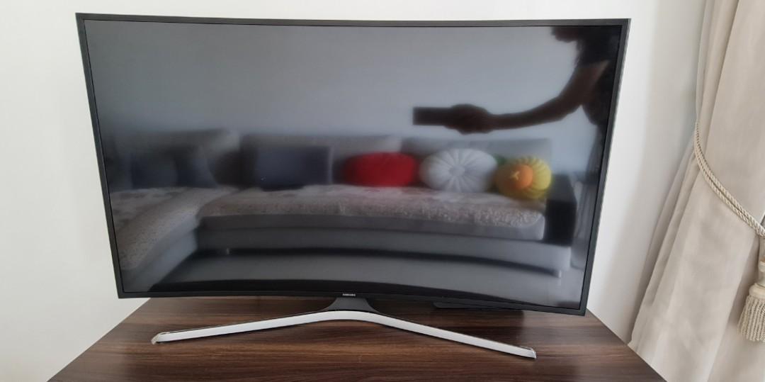 Samsung 49" KU6300 Curved Smart 4K UHD TV, TV & Home Appliances, TV ...