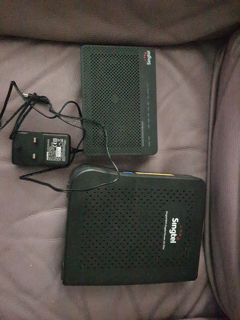 Singtel Router, Computers & Tech, Parts & Accessories, Networking on ...