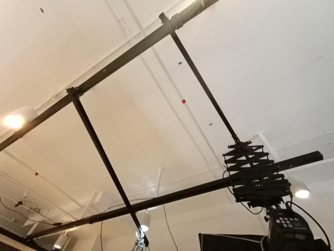 Studio Lighting Ceiling Rail, Photography, Photography Accessories ...